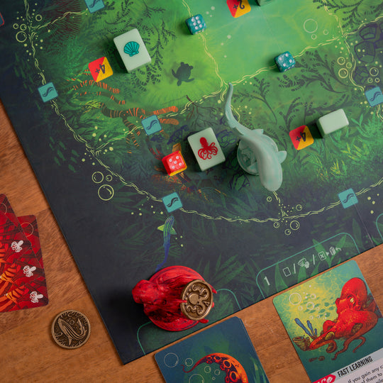 Kelp - Shark vs Octopus - English Edition – Wonderbow Games